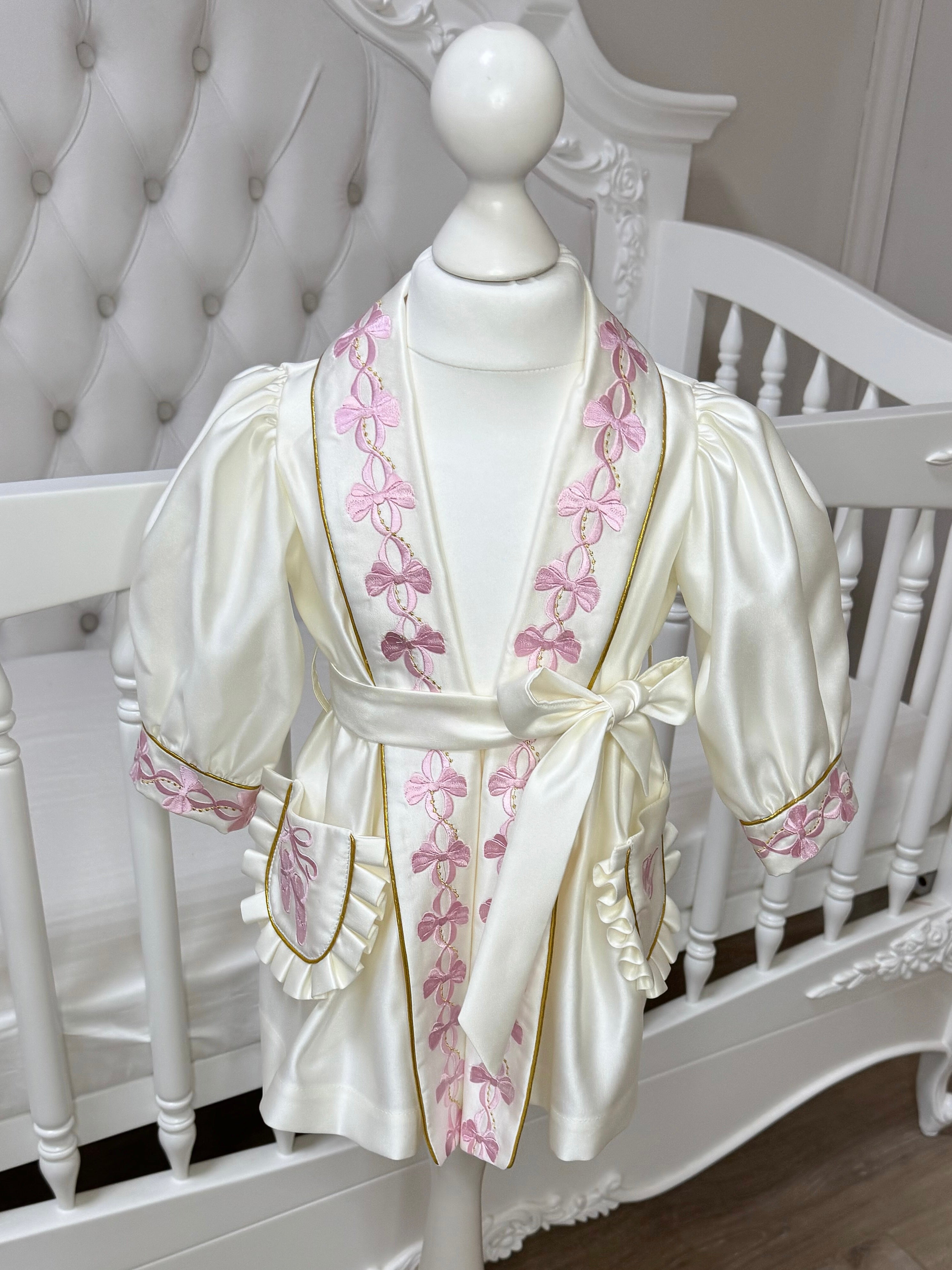 Baby Night Gown – LINGLUX BESPOKE BABY FURNITURE LTD