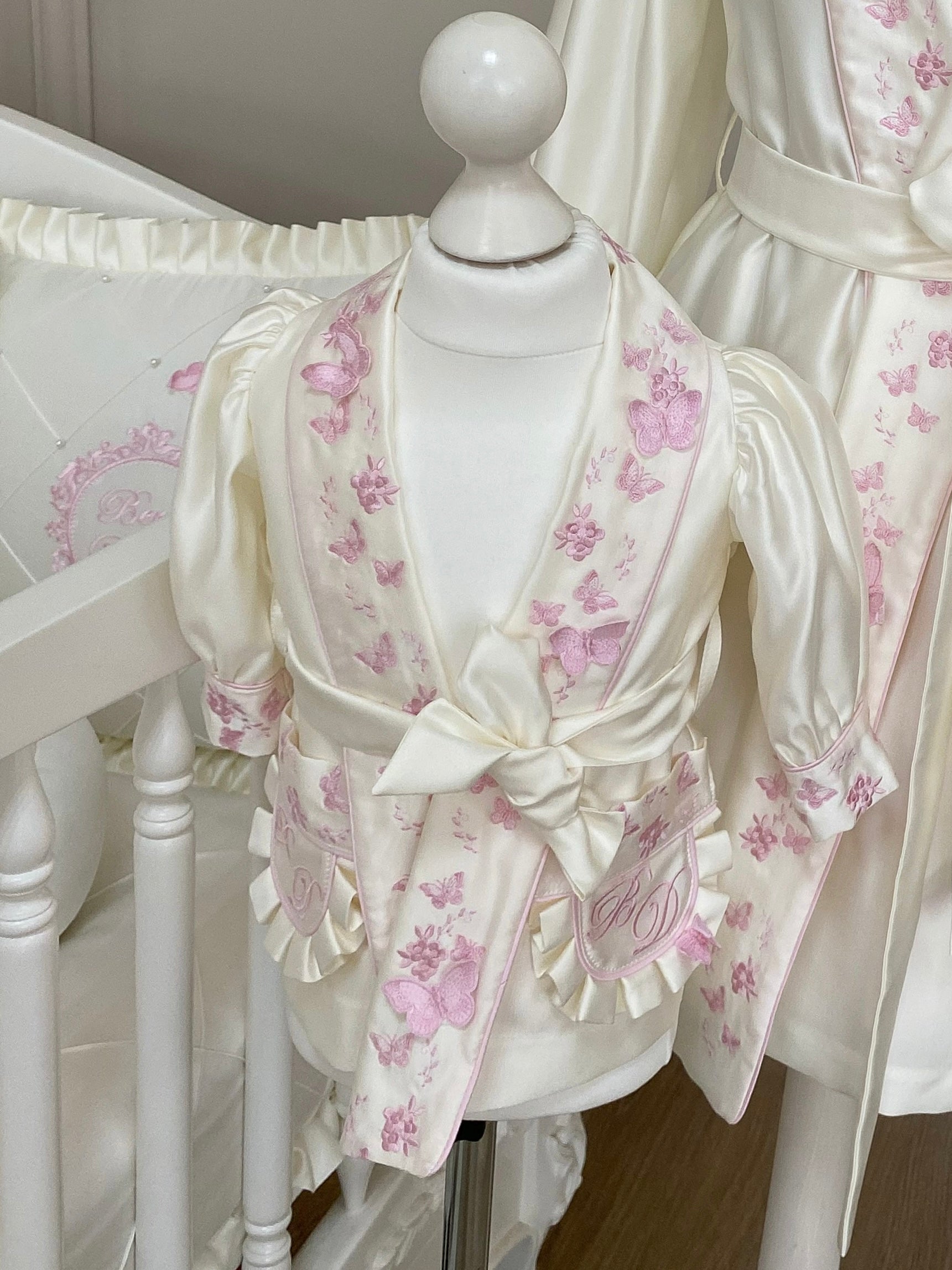 Baby Night Gown – LINGLUX BESPOKE BABY FURNITURE LTD